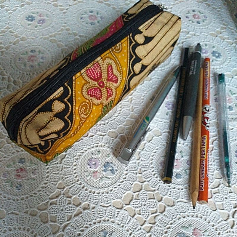 Souvenir case with pencil box atk batik version 20cm x 5cm x 5cm ...