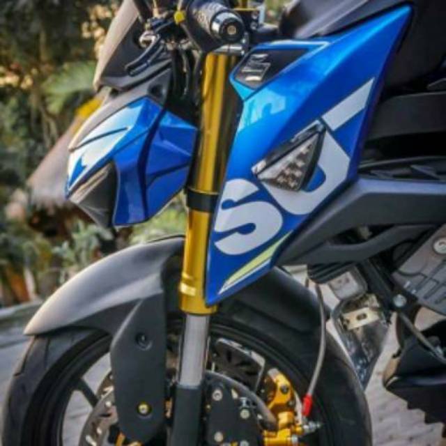 Gsx S150 And R150 carbon Front Fenders | Shopee Philippines