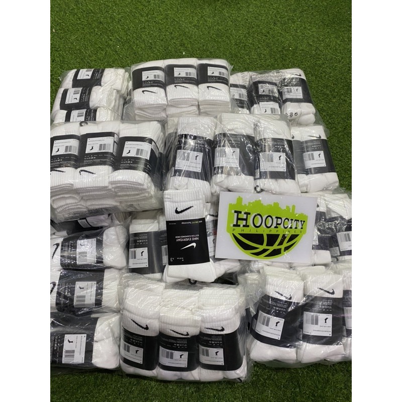 NIKE EVERYDAY CREW Socks Authentic NIKE PARK Released (SOLD per pair ...