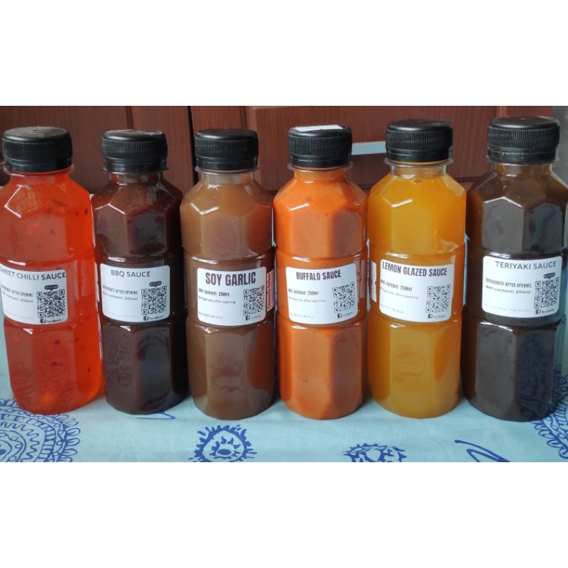 chicken wings sauce sampler 6 bottles of 250ml assorted | Shopee ...