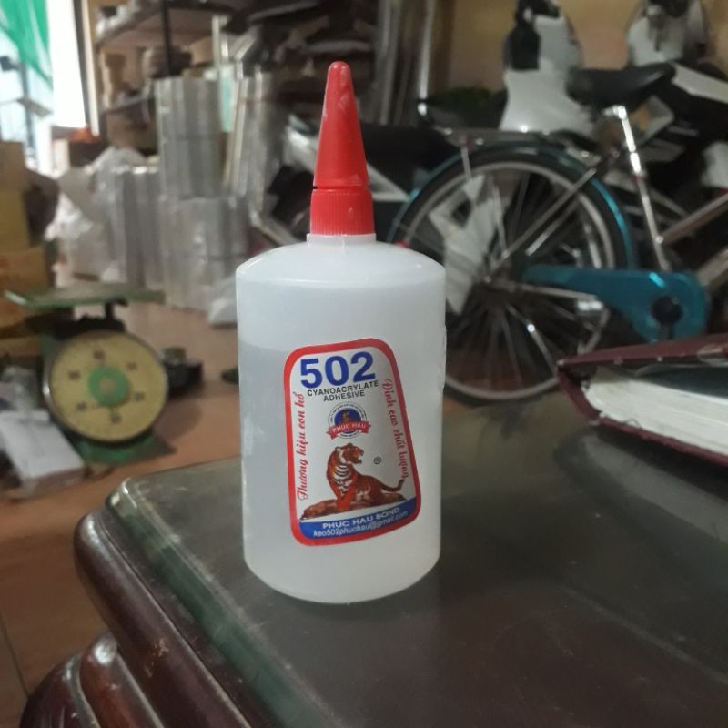 502 SUPER GLUE SUPER sticky GLUE (large bottle) | Shopee Philippines