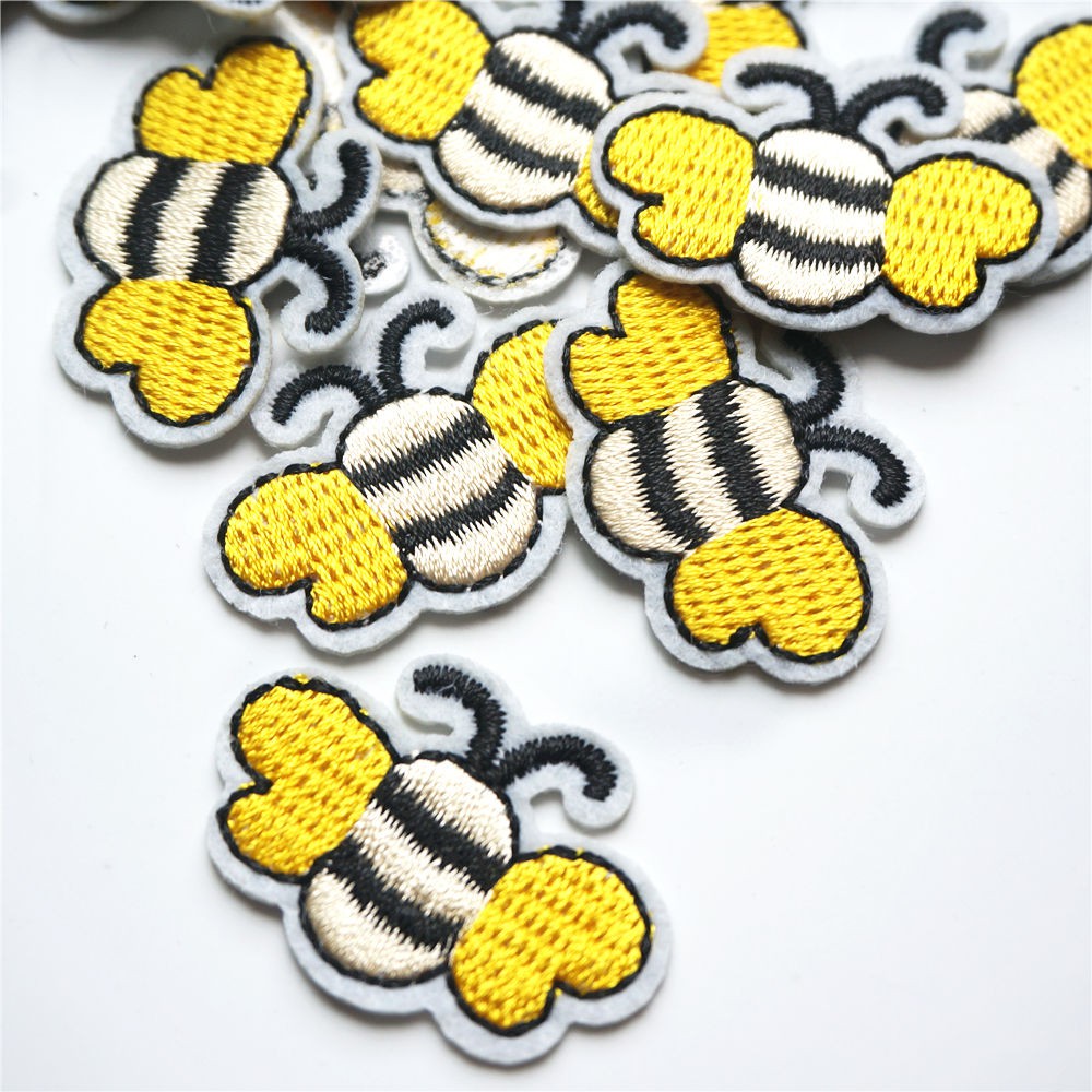 10 Embroidery Cartoon Bee Patch Sew Iron On Patches Badges Bag Jeans ...
