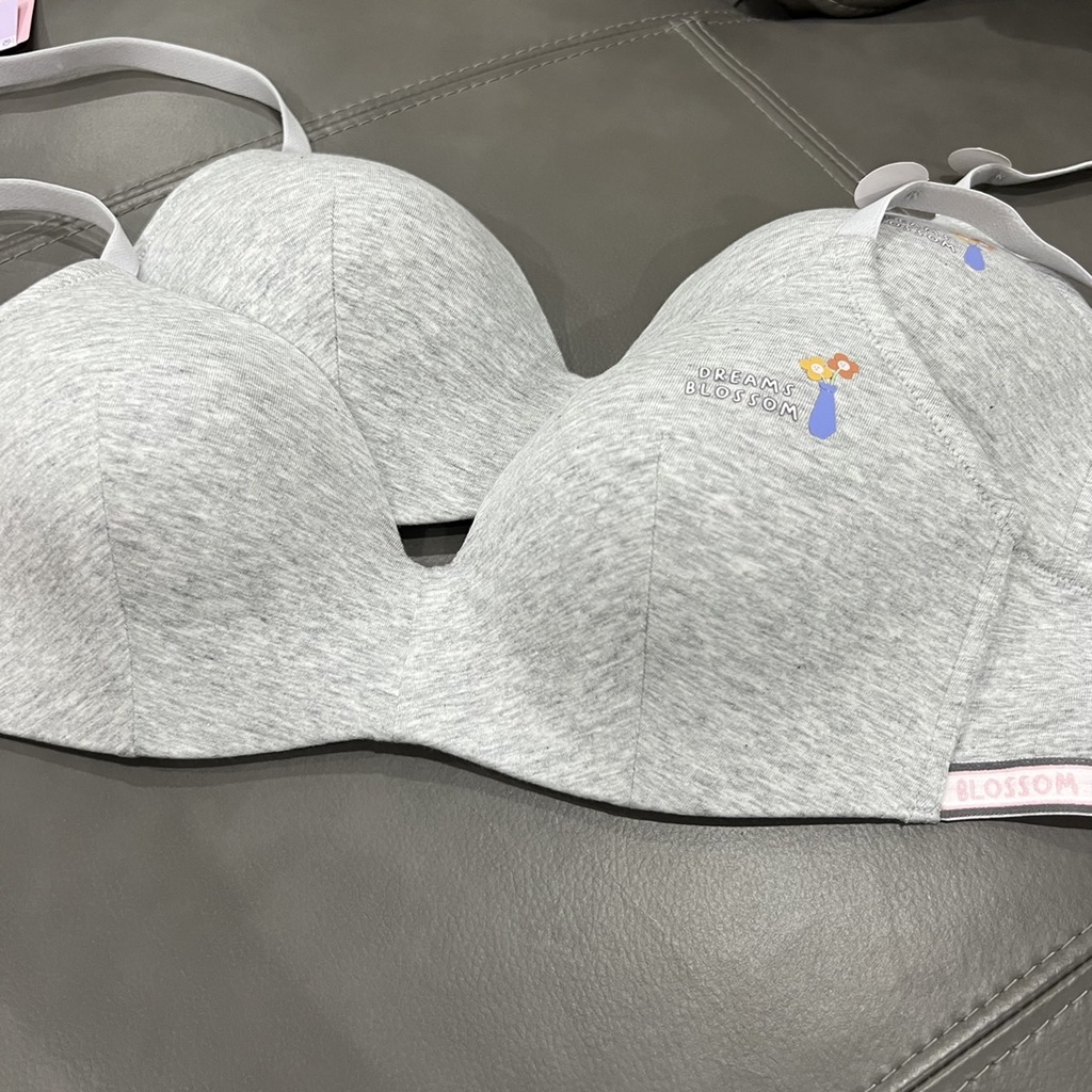 Sabina Invisible Wire Bra (No Underwire) Pretty Perfect Model Code ...