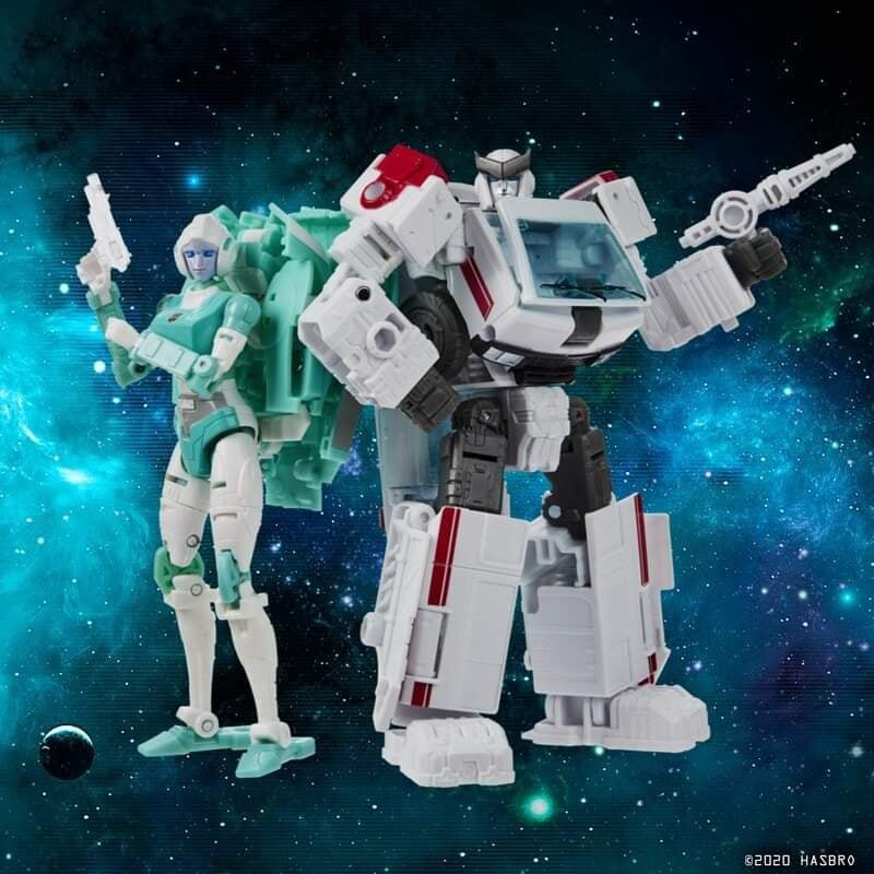 Transformers Siege War For Cybertron Earthrise Ratchet & Lifeline ...