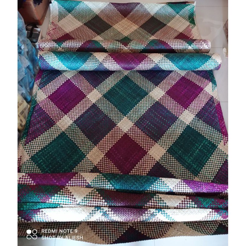 Native Romblon Mat Assorted Design Family Size | Shopee Philippines