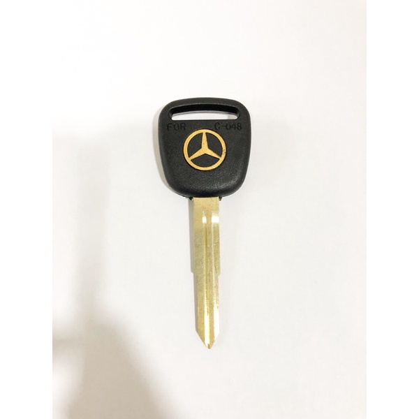 BENZ VAN GOLD LOGO ORIGINAL HCS KEYS | Shopee Philippines