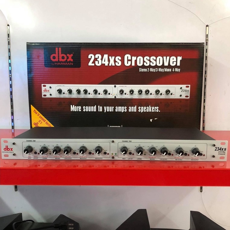DBX 234XS Crossover Processor Stereo 2/3way and Mono 4 way with XLR input/output ( SILVER ...
