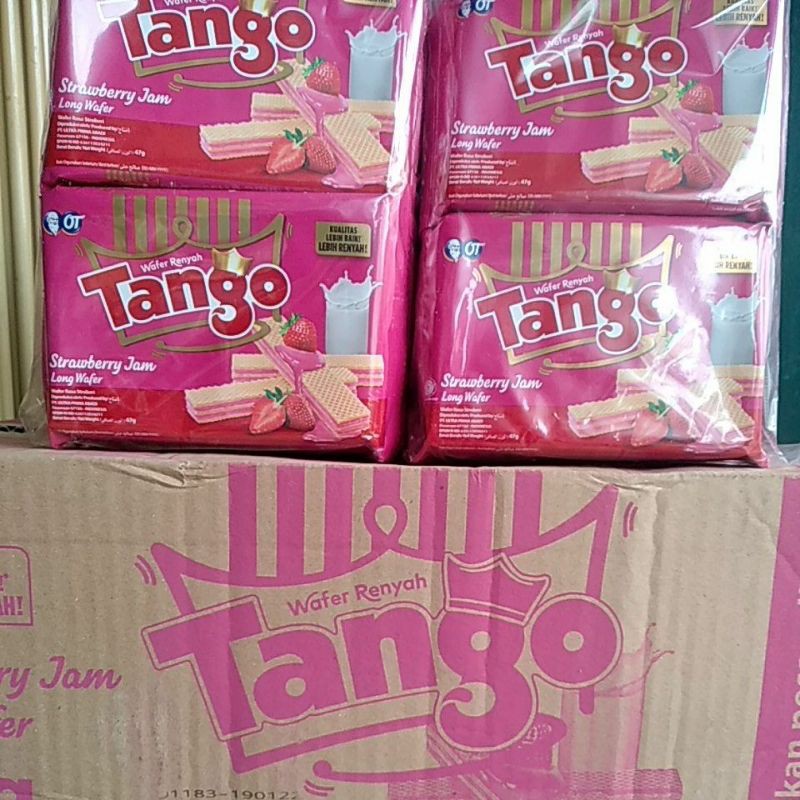 Tango long strawberry Wafer 47gram | Shopee Philippines