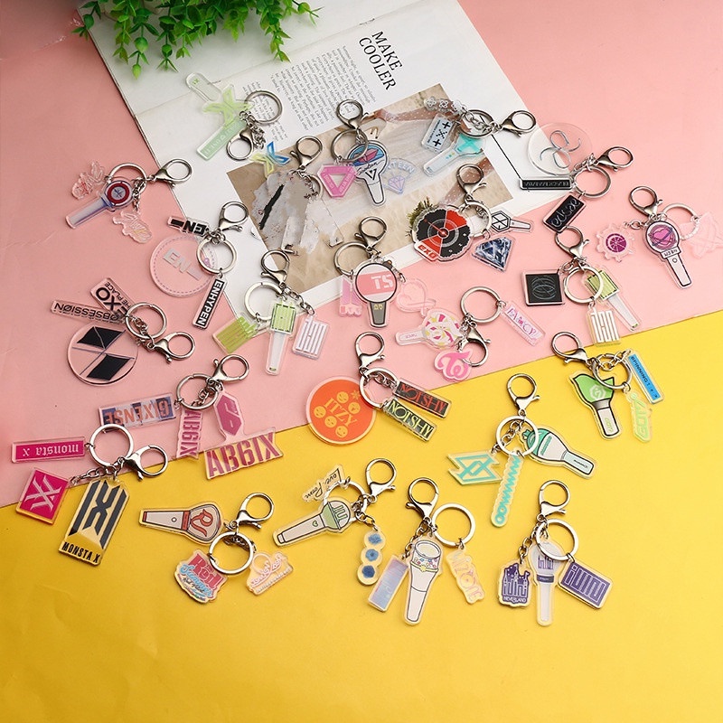 Kpop BT-S keychain EXO NCT TWICE Red Velvet Stray Kids Seventeen Monsta ...