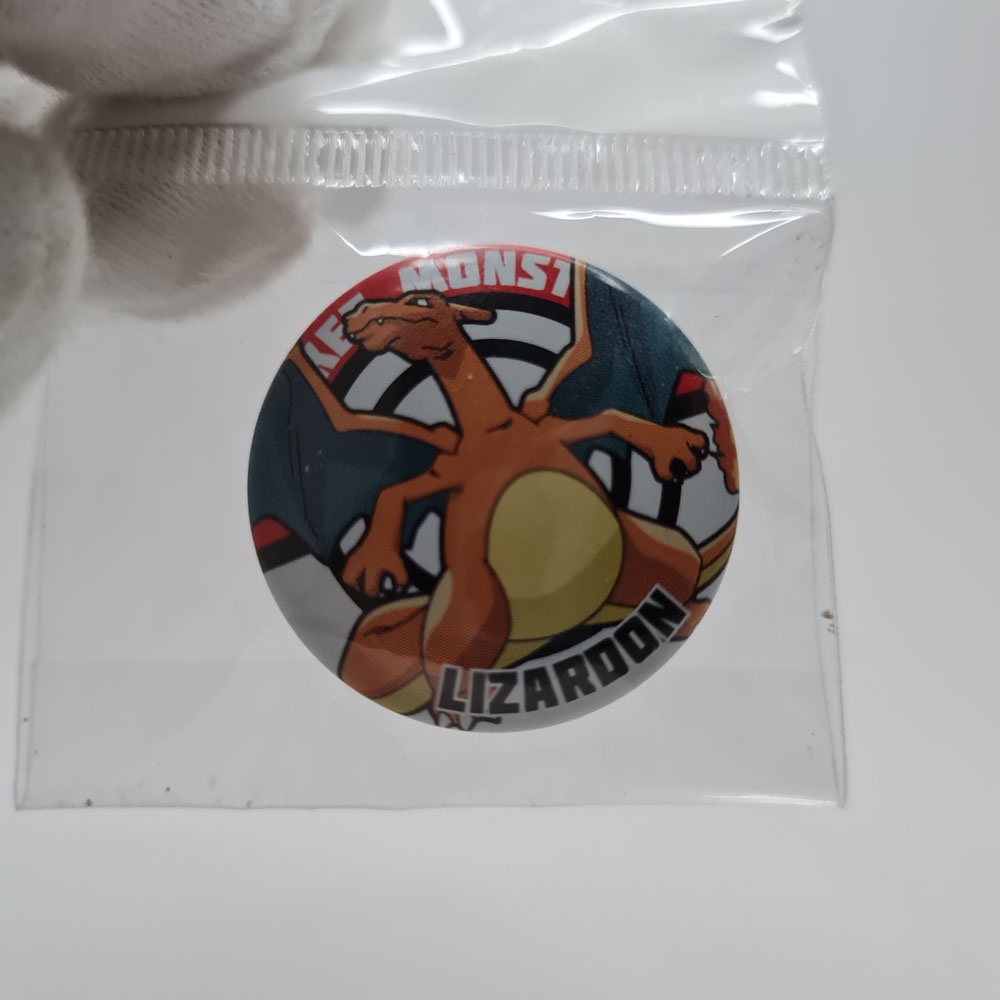 Preloved POKEMON Charizard Original Can Badge + FREE Brionne | Shopee ...