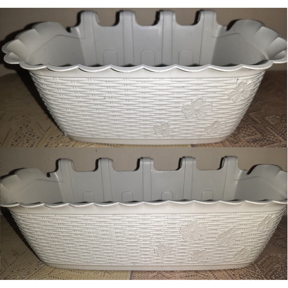 elegant white rattan flower design BIG wall pot (4 and 5 clips) P35 and ...