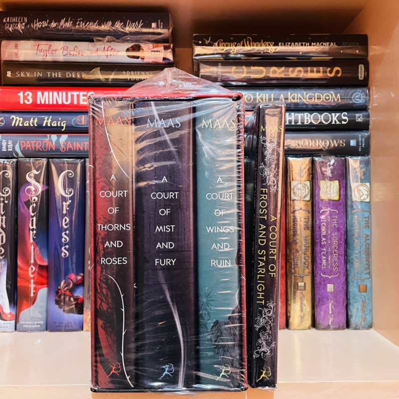 ACOTAR BOXED SET (OLD COVERS) - Hardcover | Shopee Philippines