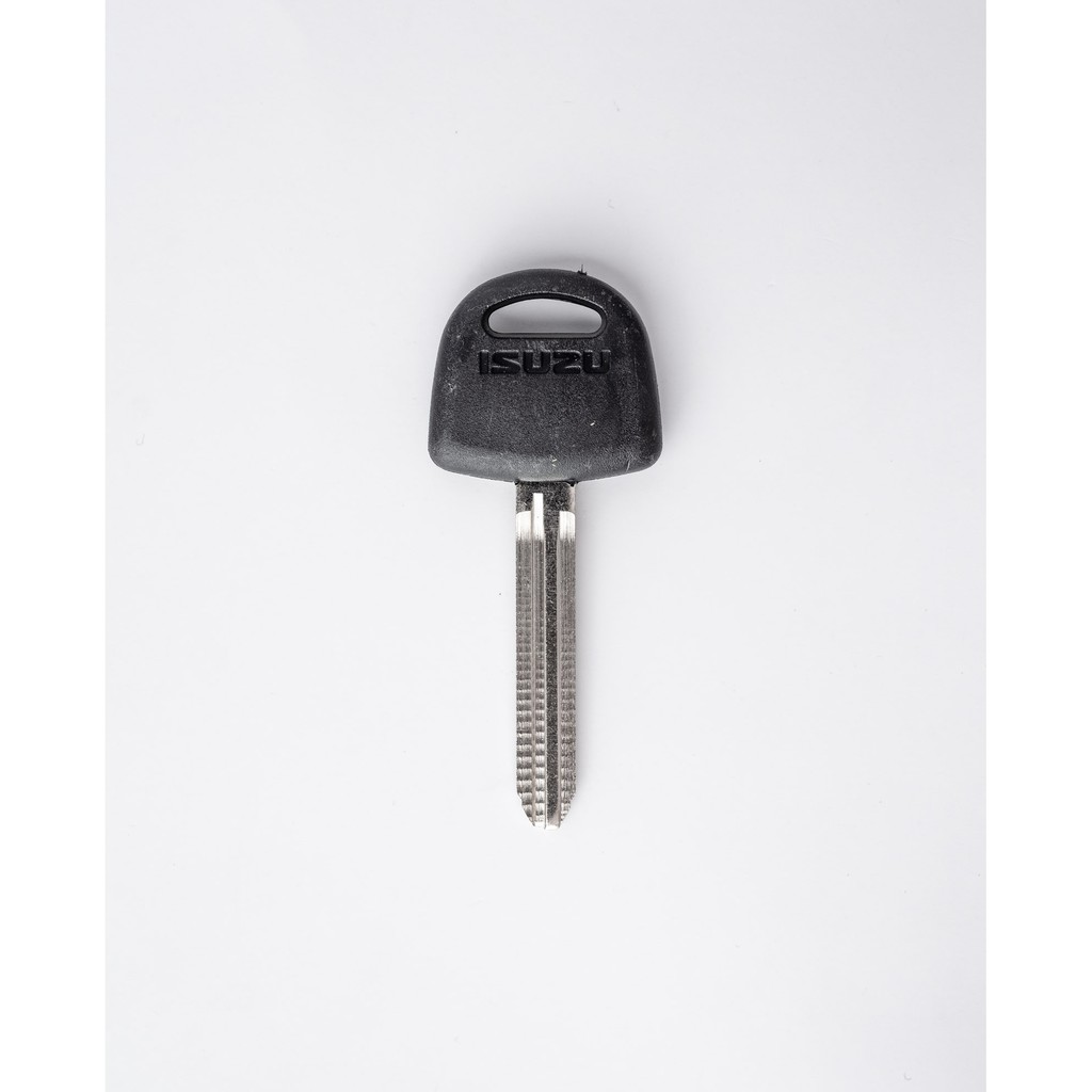 ISUZU DMAX PLASTIC HCS ORIGINAL KEY | Shopee Philippines