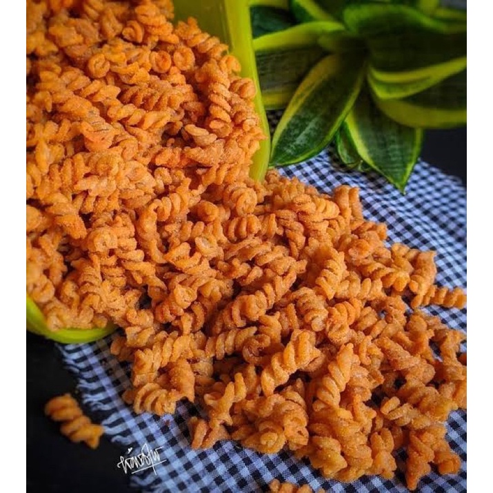 Spicy SPIRAL Macaroni 500gr (RIVIN SNACK) | Shopee Philippines