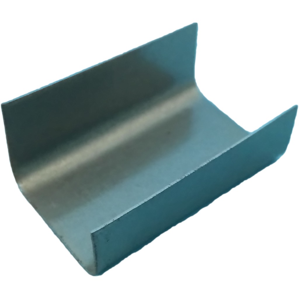 ( 3 KILO ) LOCAL METAL CLIP 3/4" OPEN TYPE FOR METAL STRAP === 1 BOX OF ...