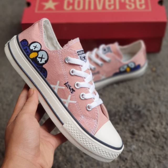 Sneakers Shoes CONVERSE X ELMO KAWS SOFT PINK 36-40 | Shopee Philippines
