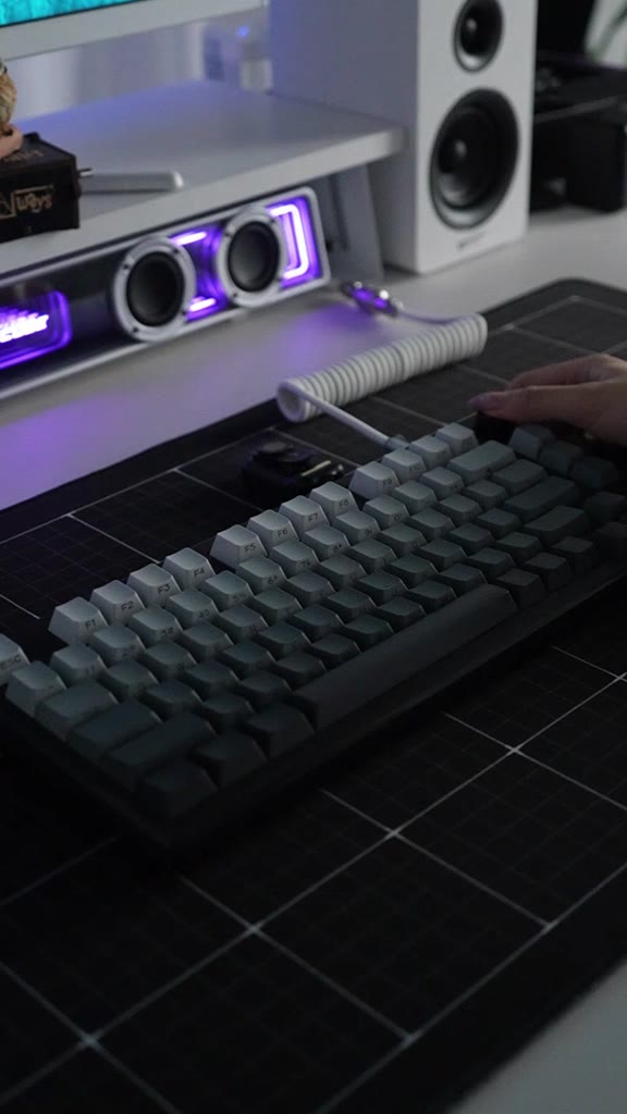FURYCUBE IP75 Membrane Keyboard 75% Layout Knob Control RGB Gaming ...