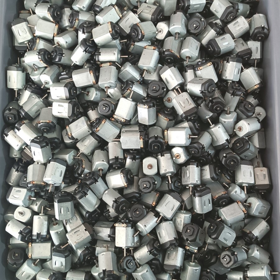 Mini dc motor 3v dc motor tamiya dynamo DIY electric motor 3-5v ...