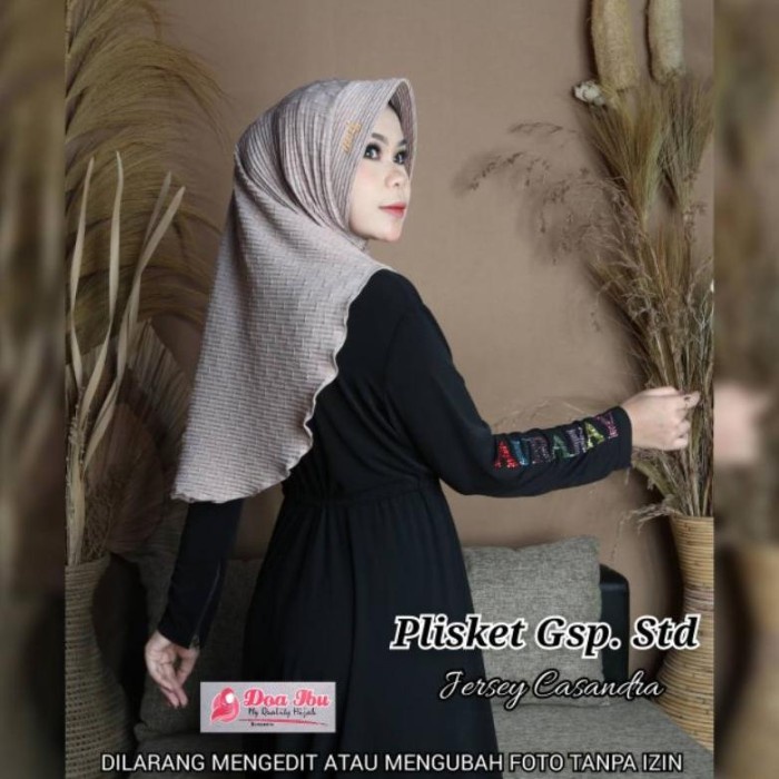 Mother's Prayer Hijab Buckle | Shopee Philippines