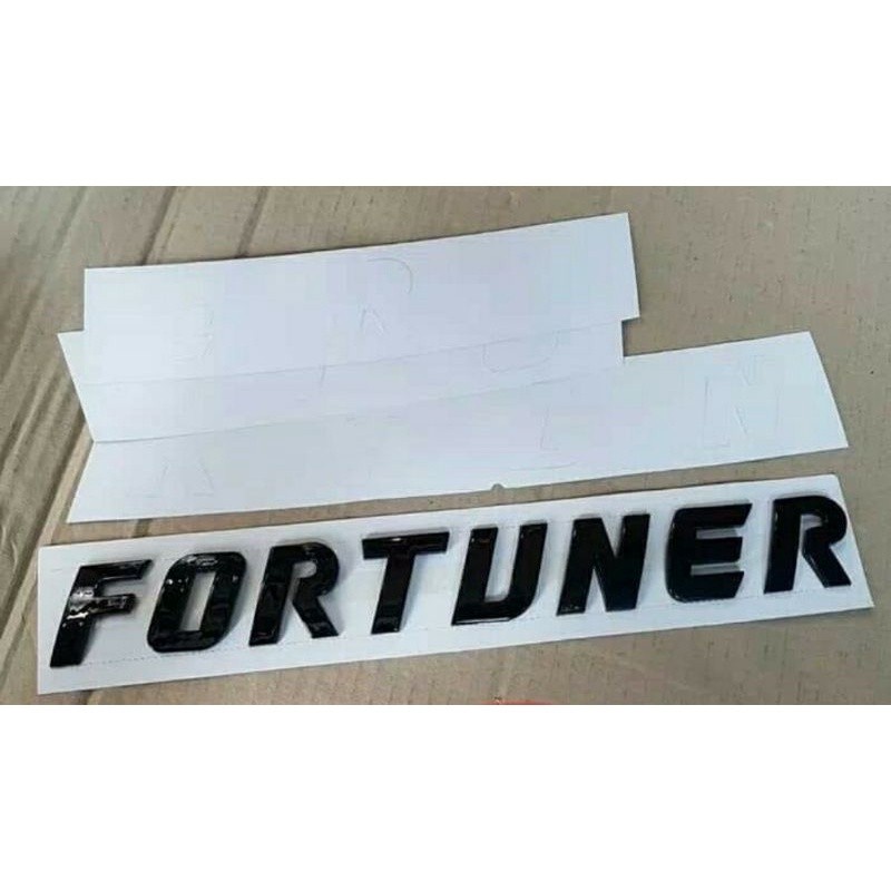 MESIN Fortuner Emblem/ Fortuner Logo/Black Fortuner engine hood Logo ...