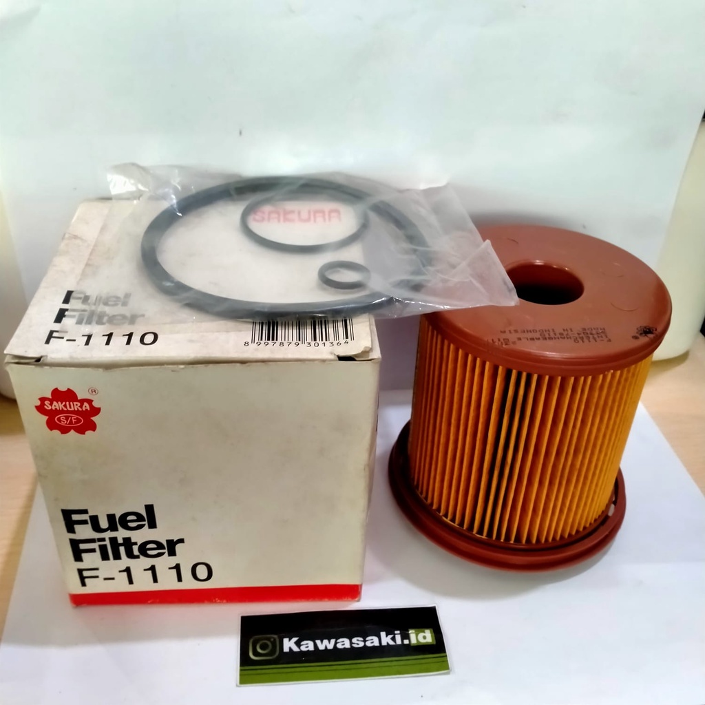 Bottom Solar OIL Filter/Bottom Fuel Filter Hino Dutro Sakura F-1110 ...