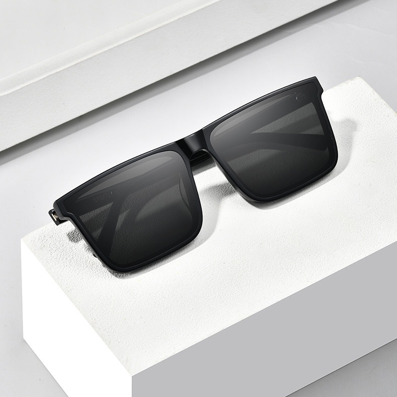 【Metal hinge】Korean square sunglasses men's fashion retro driving sun ...