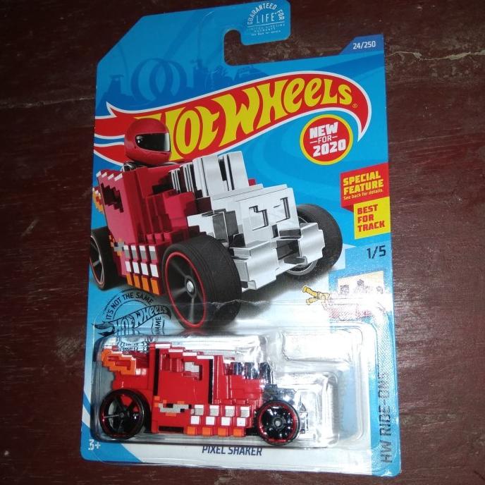 Hot Wheels Pixel Shaker US Card USA 2020 AKA Track Builder Kmart bone ...