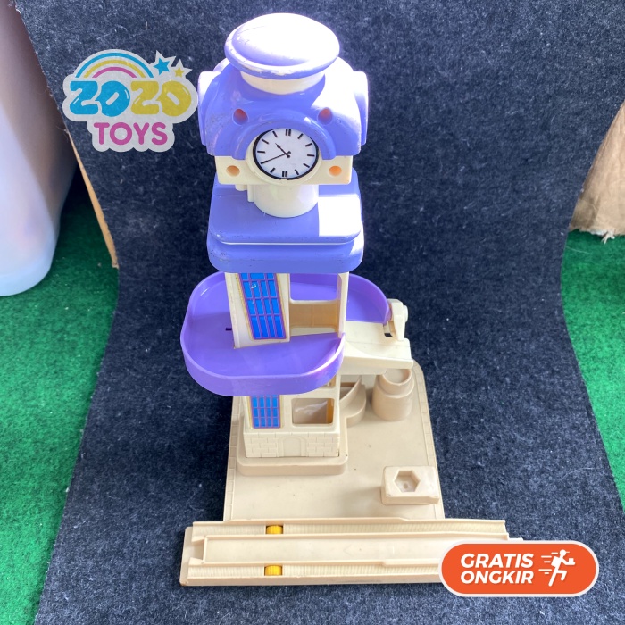 Plarail Chuggington Brewster with Action Clock Tower Takara Tomy ...