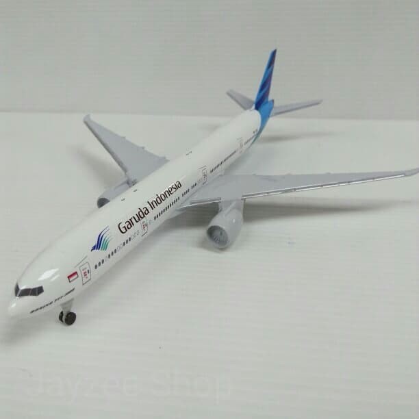 Garuda Indonesia Toy Plane (Ddle) | Shopee Philippines