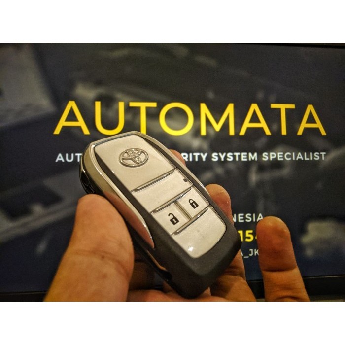 Toyota Innova Yaris Altis Flip Key Folding Key Case | Shopee Philippines