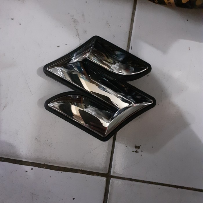 Base emblem plus suzuki apv arena logo | Shopee Philippines