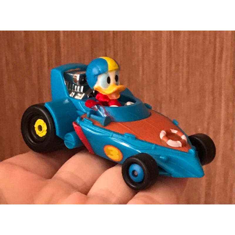 Disney donald duck race car imc toys cabin cruiser roadster racers car ...