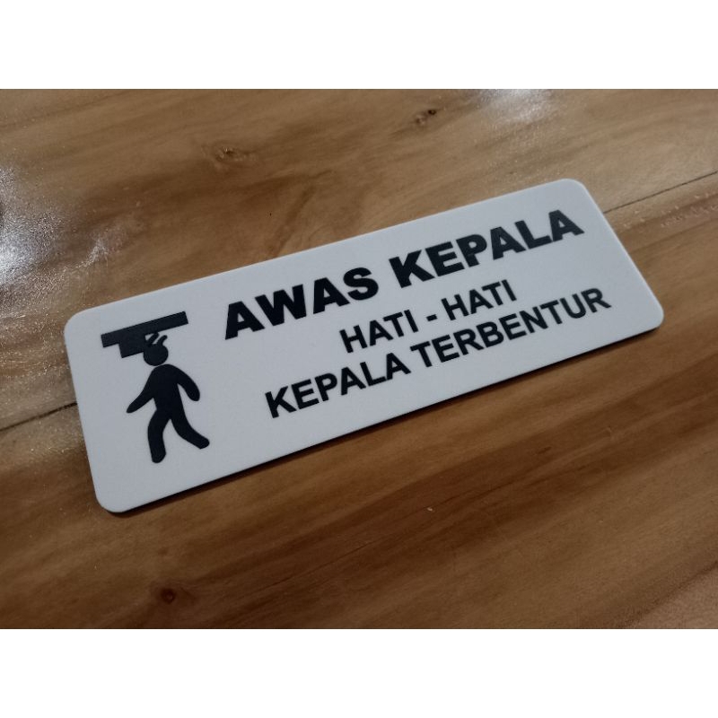 Beware of head signage label | Luster heart acrylic Label | Shopee ...