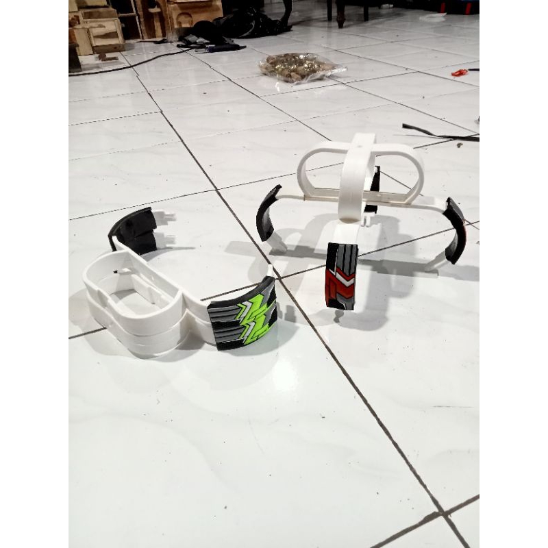 Rubber Murai Cage Crown with Patterned Variations of Murai Cages with ...