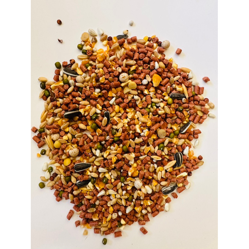 Mixed Chicken Feed Ready To Combat 1kg | Shopee Philippines