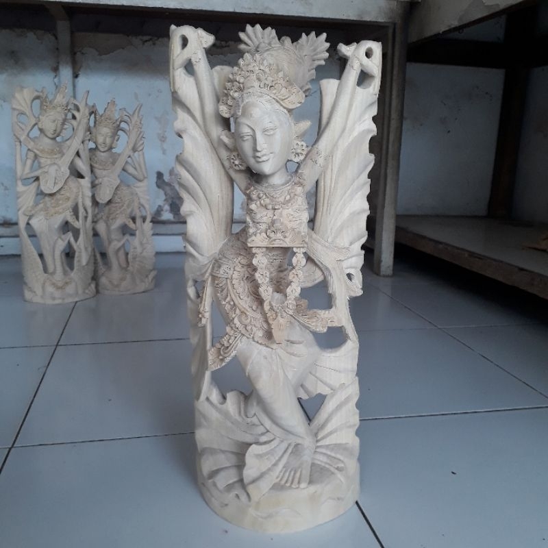 Balinese dancer wooden statue 50cm high Wooden statue display Home ...