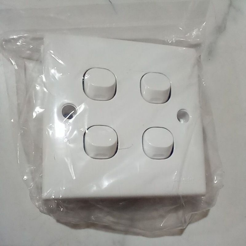 Switch contains 4 classic BOSS Clipsal | Shopee Philippines