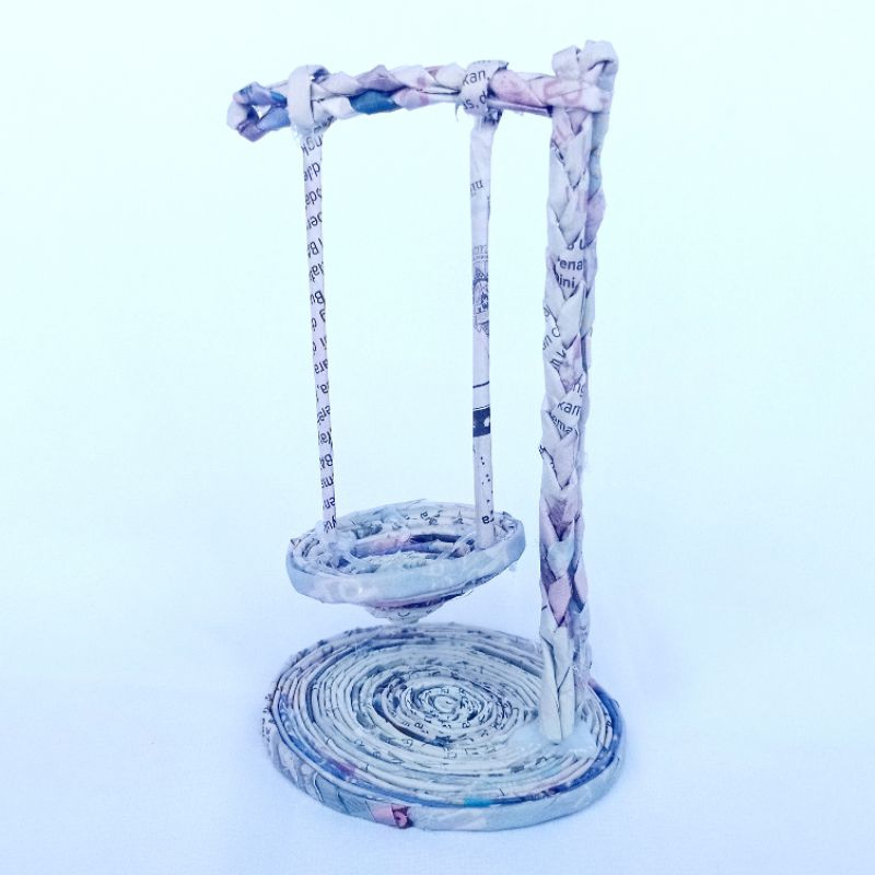 Pendulum Swing Crafts From Rolling Newspapers Used Quality Paper ...