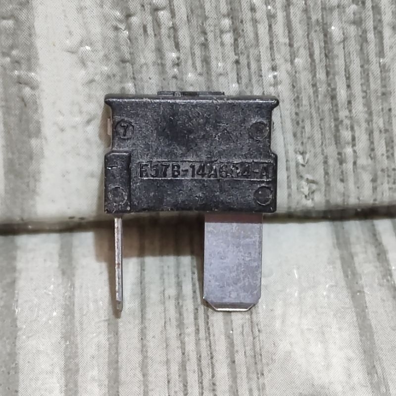 Original Ford Multi Purpose Inline Diode F57B-14A604-A Fuse | Shopee ...