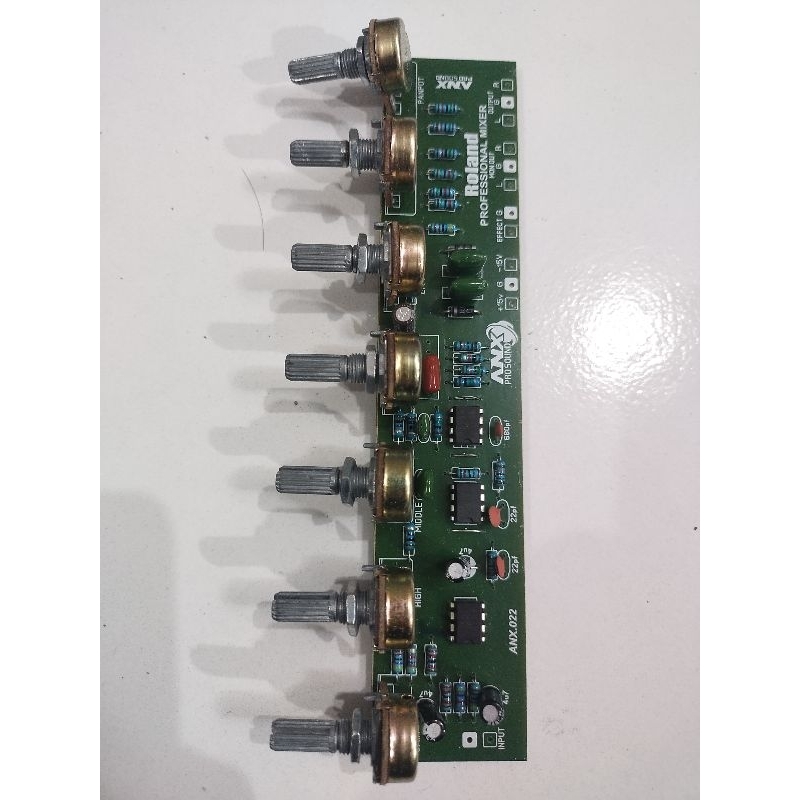 Roland 7 potentio mic amplifier | Shopee Philippines