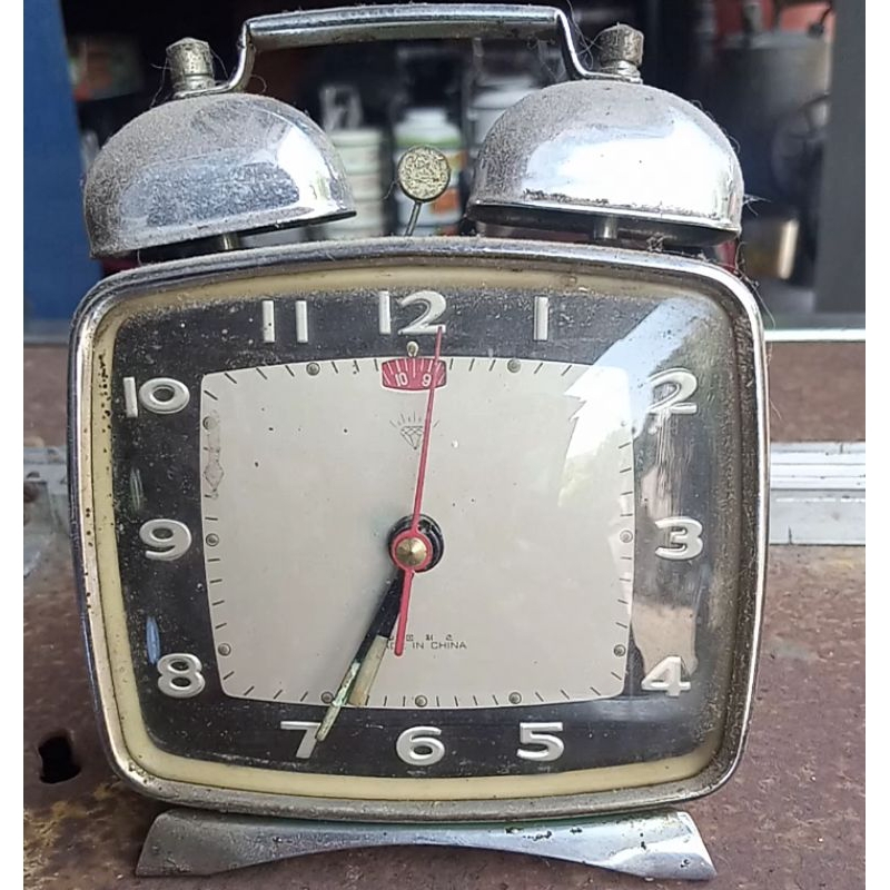 Antiques 1960s DIAMOND ALARM CLOCK NORMAL Function MECHANICAL ALARM ...