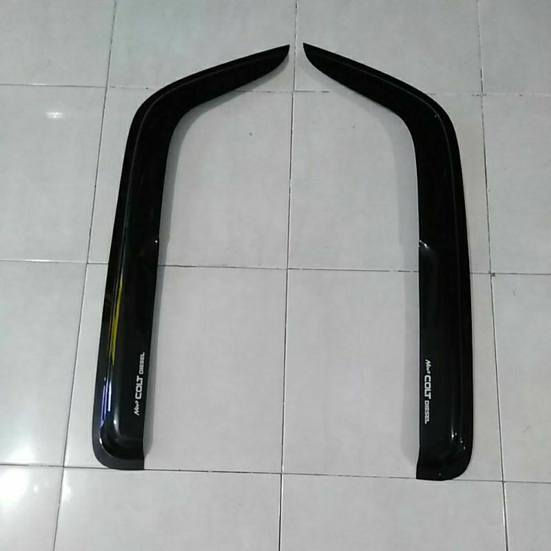 HITAM New COLT DIESEL Black DADONE Car Door Gutter/NEW COLT DIESEL ...
