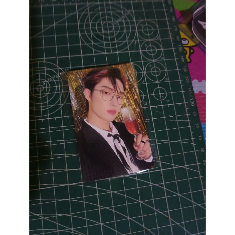 Mingi photocard ateez Season's Greetings sg 2023 | Shopee Philippines