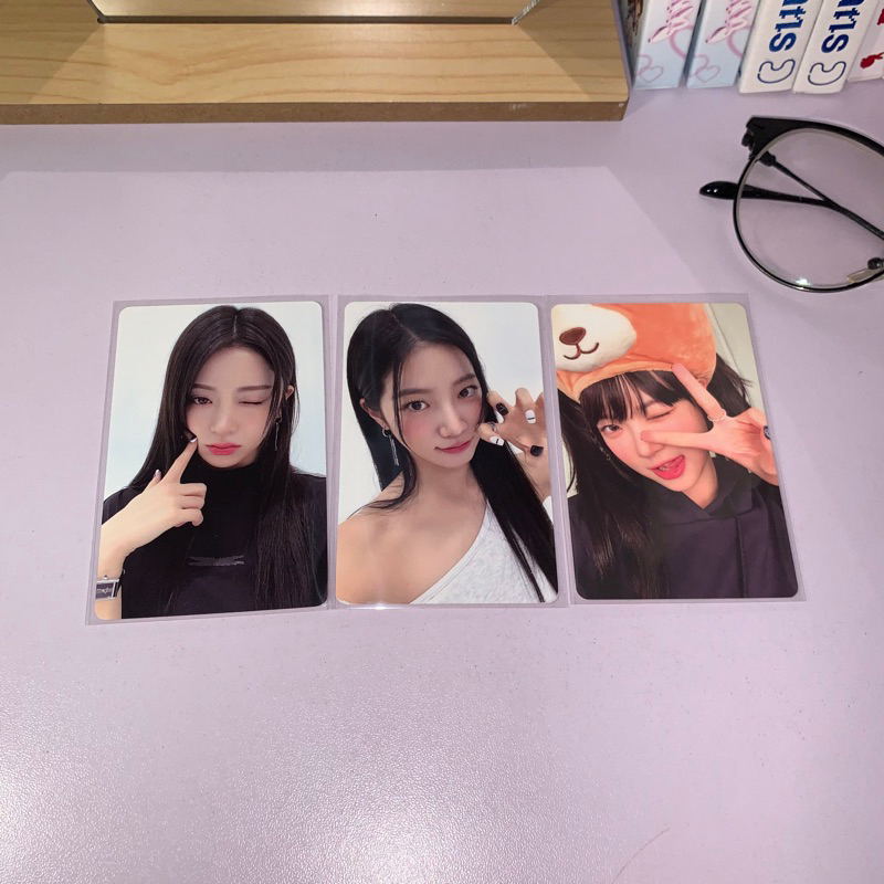 Pc PHOTOCARD LESSERAFIM UNFORGIVEN WEVERSE ALBUM WEVERSESHOP EUNCHAE ...