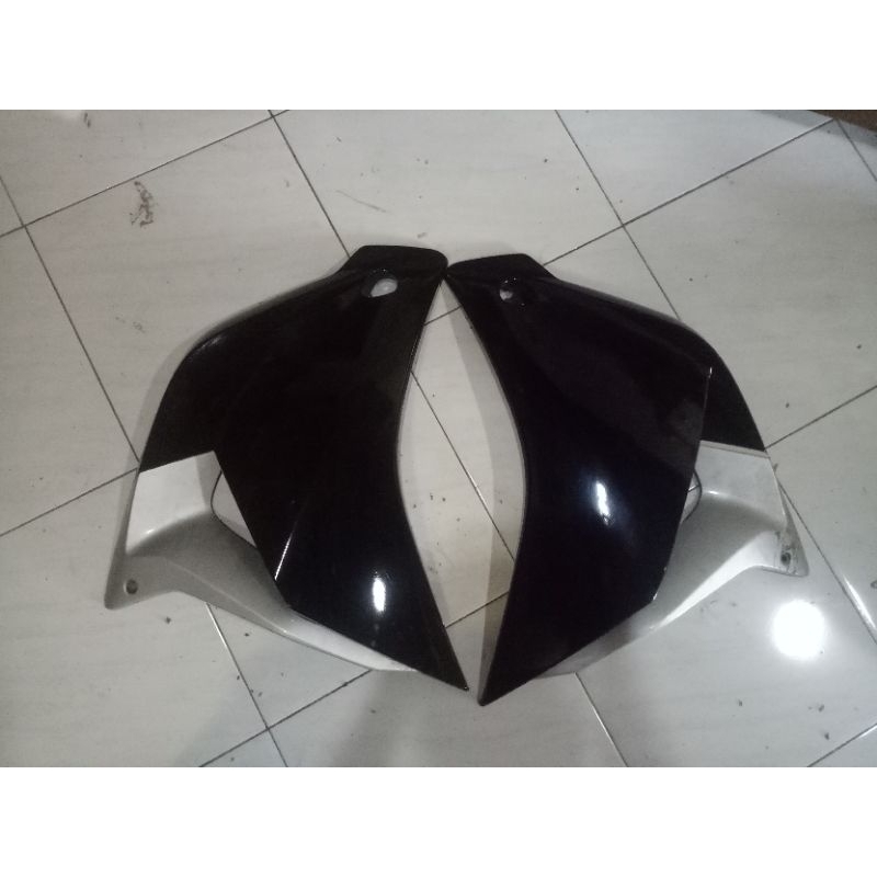 Body fairing side cbr 150fi cbu thailand cbr 150 kpp 150r middle ...