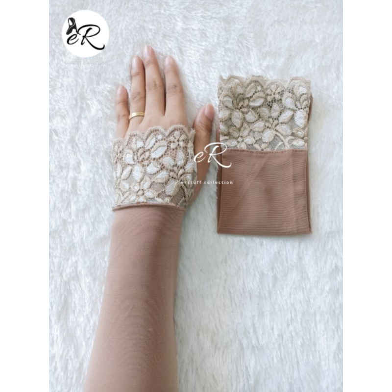 BROKEN THUMB HANDSOCK / BEAUTIFUL WALIMAH WEDDING LACE CUFFS | Shopee Philippines