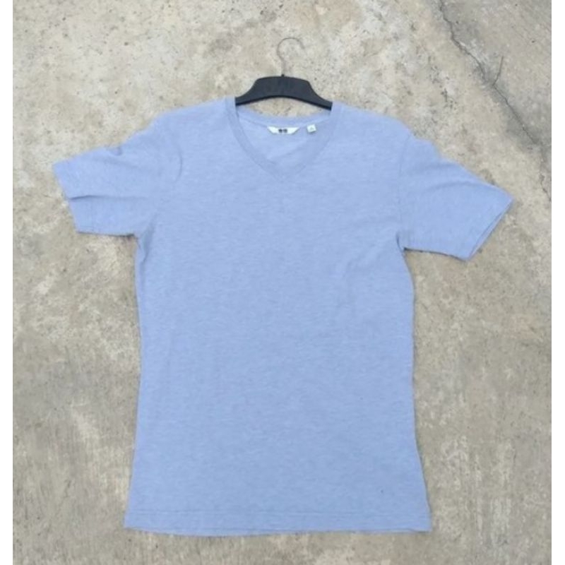Uniqlo Basic T-Shirt | Shopee Philippines