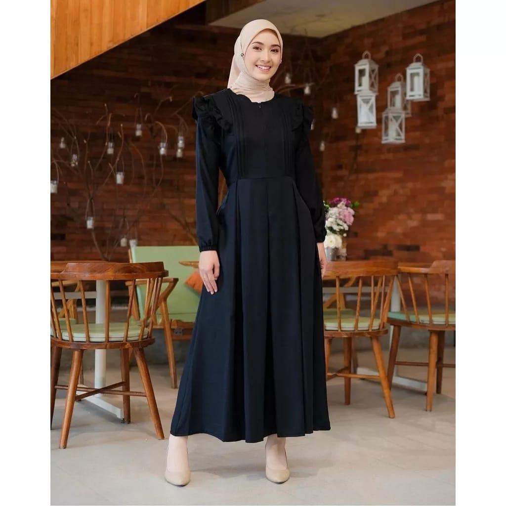 Sandira Contemporary muslim women's dress//Latest women's dress ...