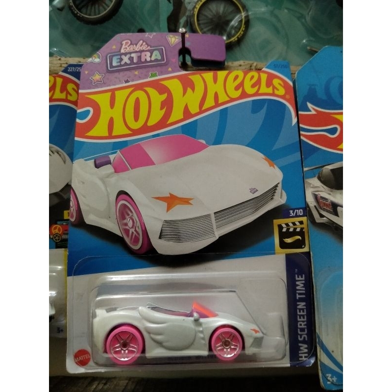 PUTIH Hot wheels Barbie Extra White Pink tires Very cool and beautiful ...