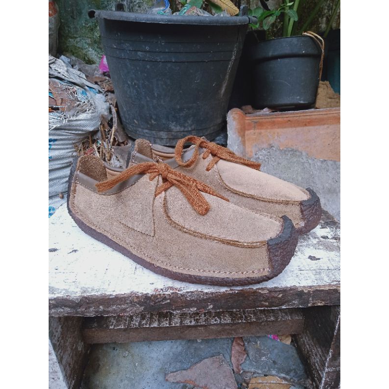 Clark Natalie wallabee Oakwood Suede on Leather Maple shoes Loafer Moc ...